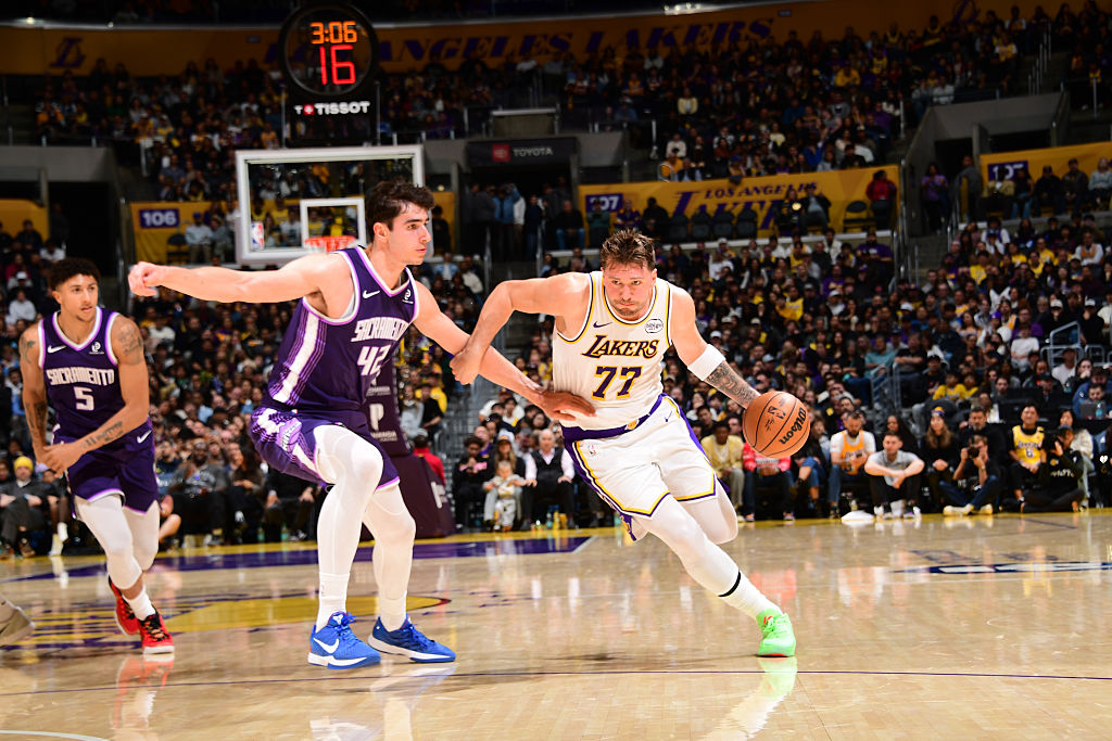 Lakers respond to Redick’s challenge with rout of Kings - Alta Sports ...