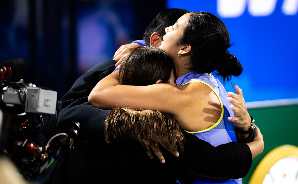 Alex Eala pays tribute to mom Rizza on International Women's Day after ...